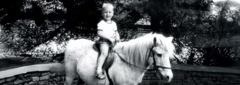 Biography – Max Riemelt